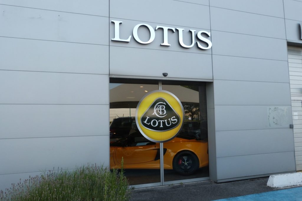 Présentation - Rousseau Automobile